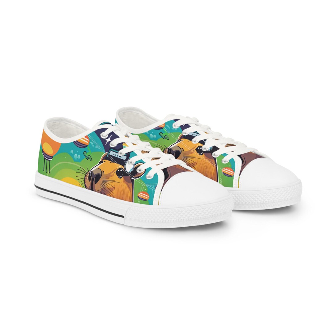 Capybara Selfie With Ufos: Step Into Quirkiness With Men's Low Top ...