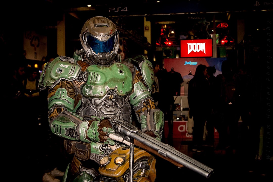 Doomguy Costume Doomslayer Cosplay Doom Eternal - Etsy