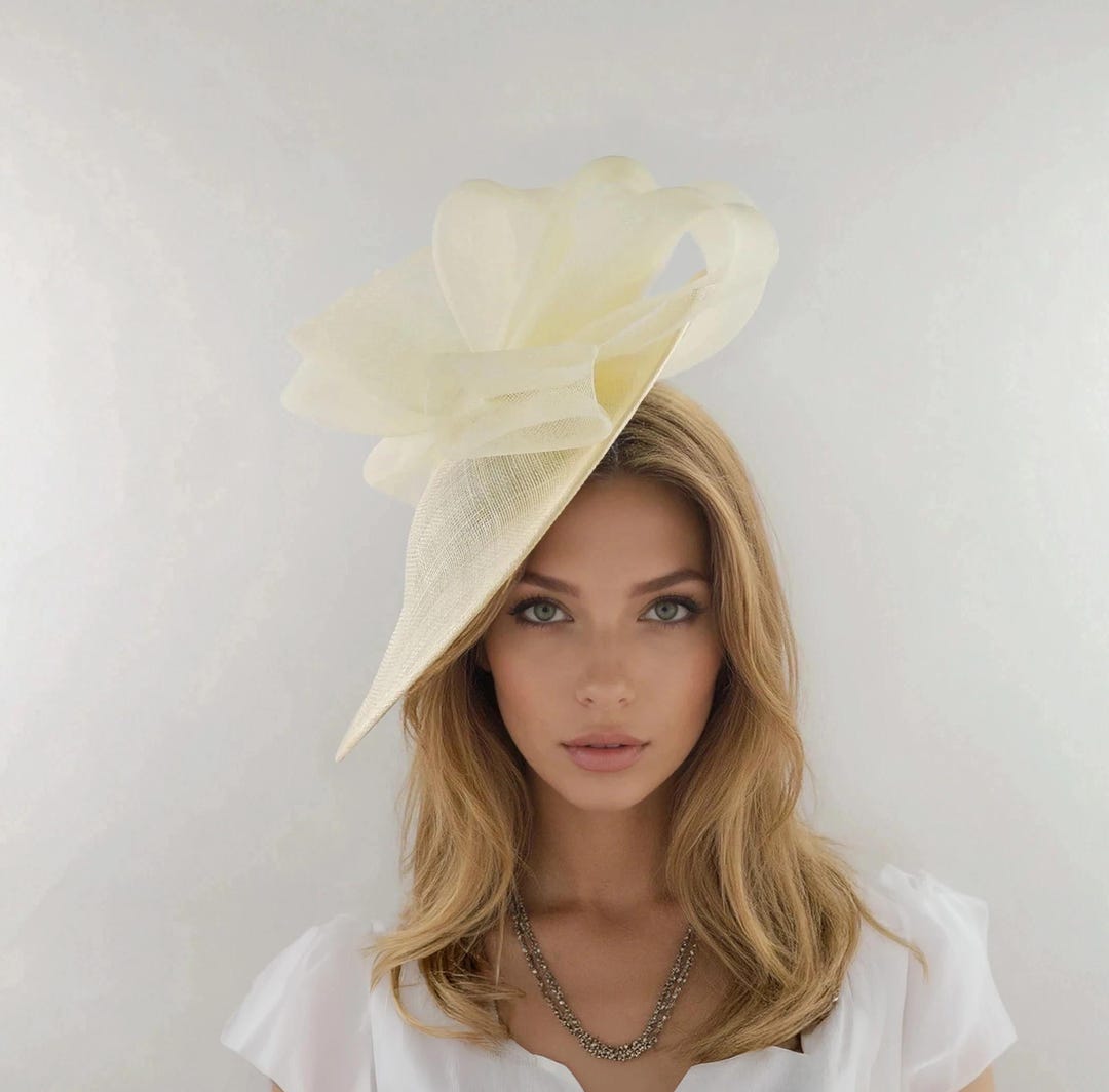 Butter Pale Lemon Yellow Saucer Disc Kentucky Derby Fascinator Hat ...