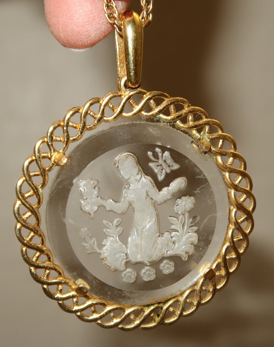 Vtg Trifari With a Crown Intaglio Lady With Butterfly in Flower Garden ...