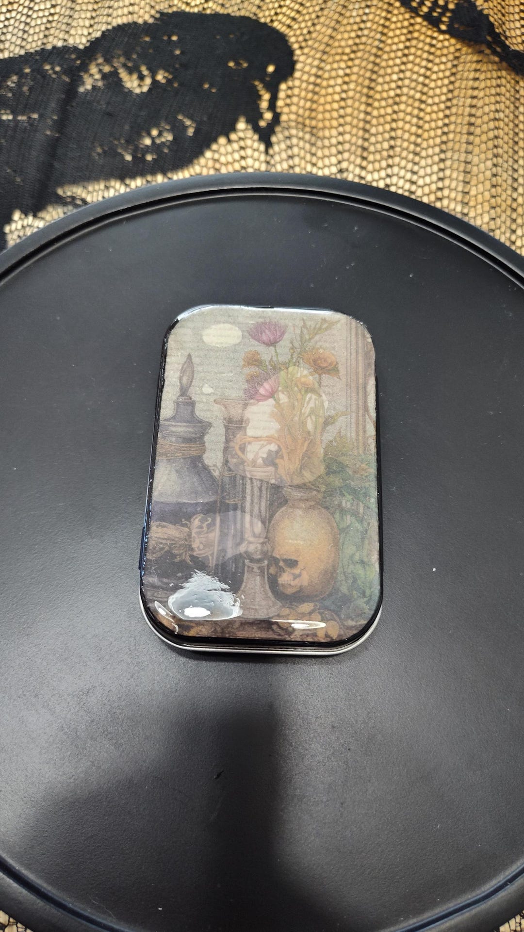 Skull Notions Tin: Gothic Resin Pill Box - Etsy