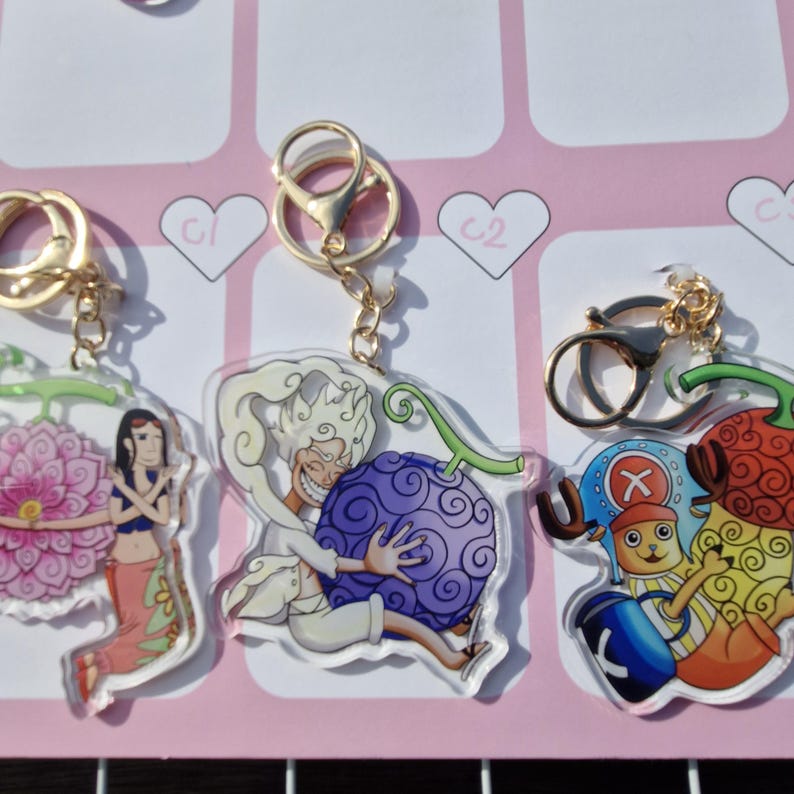 Nico Robin One Piece Keychains - Etsy