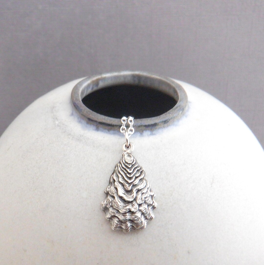 Small Sterling Silver Oyster Shell Necklace Small Seashell Pendant ...