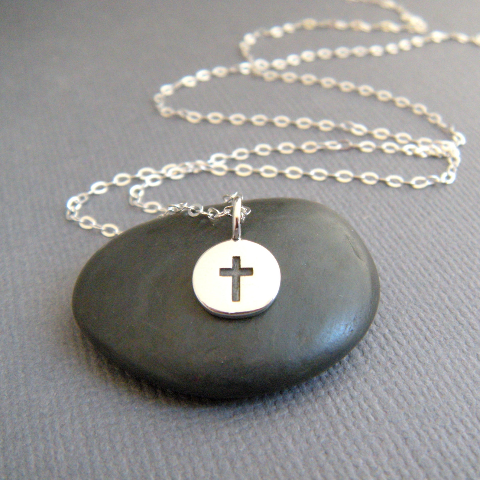 Tiny Sterling Silver Cross in Circle Necklace Small Faith - Etsy