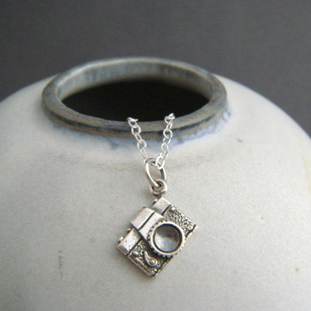 Tiny Sterling Silver Camera Necklace, Photographer Gift 3/8 Inch - Etsy