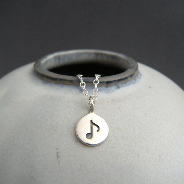 Eighth Note Necklace - Etsy