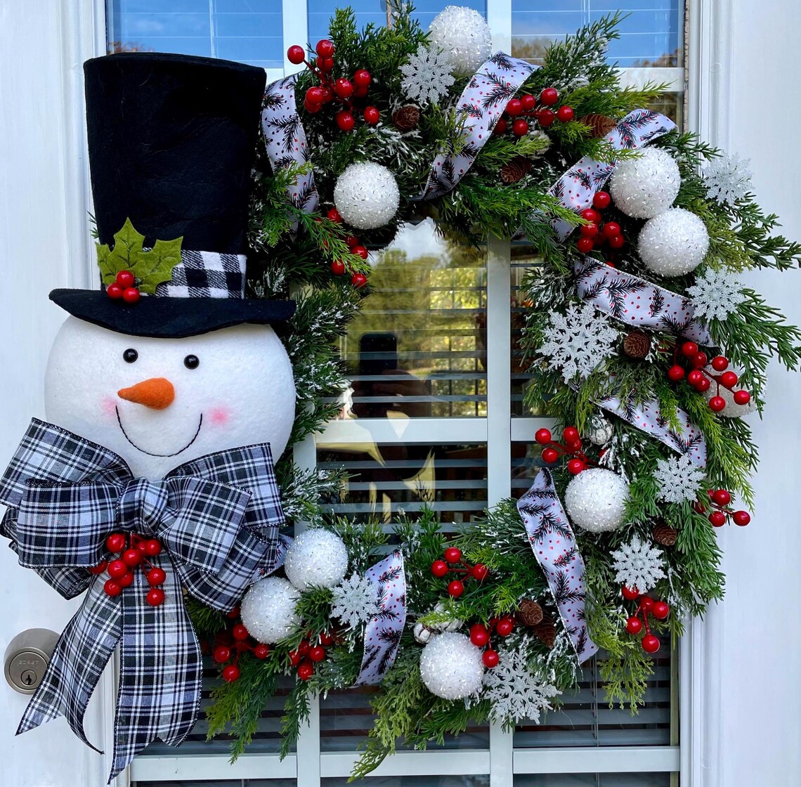 Large Snowman Wreath, Festive Winter Snowman Door Wreath, Snowman ...