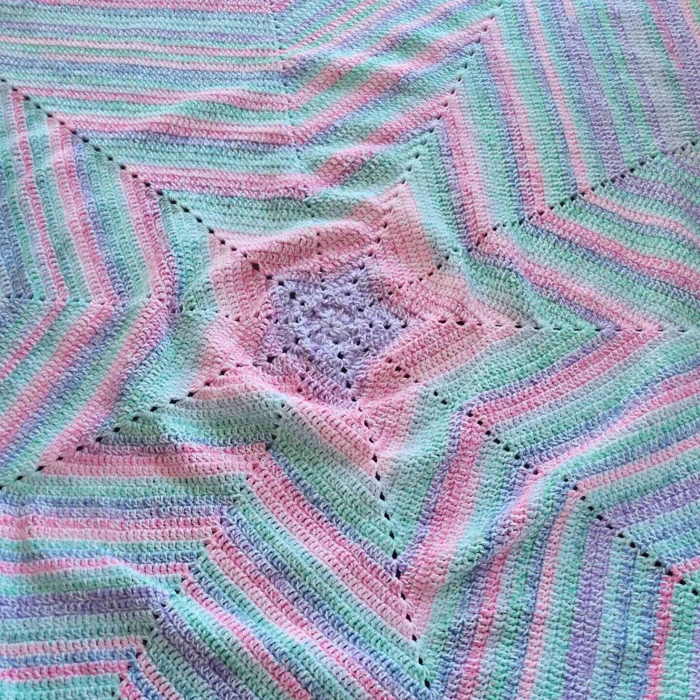 HUGE Crochet Star Afghan Bright Pastel and Silver Thread 90 Inches ...