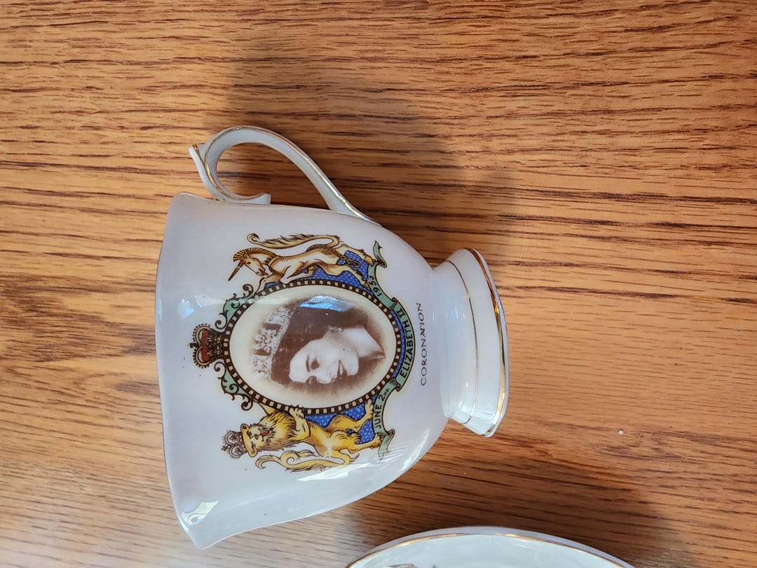 Queen Elizabeth Tea Cup and Saucer - Etsy