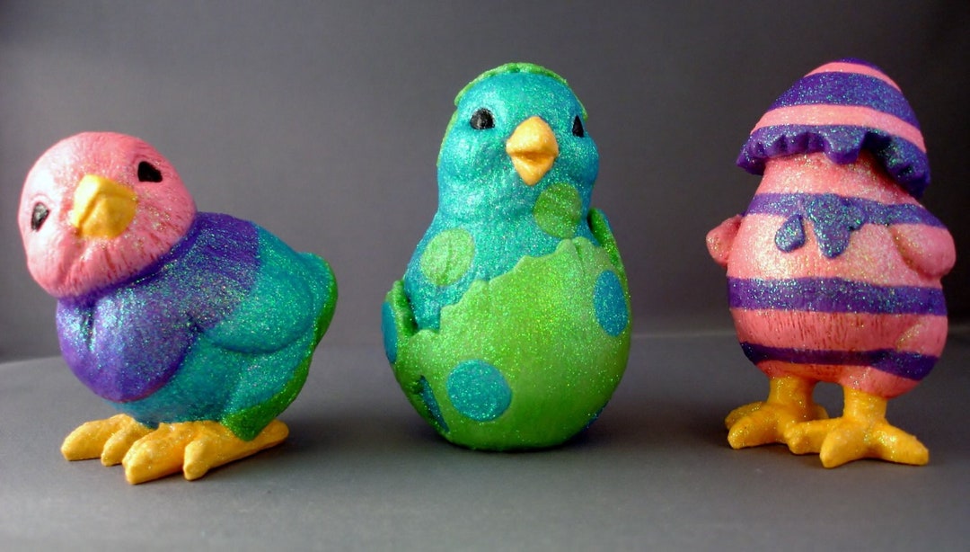 Easter Chick Figurines: Hand-painted Resin Trio, Glitter Easter Decor ...