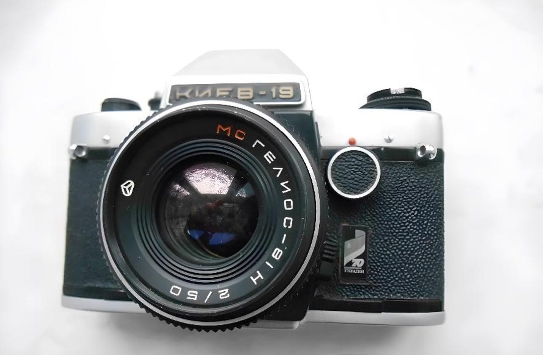 SLR Film Camera 35mm Kiev 19 Helios 81H Tested Vintage Camera ...