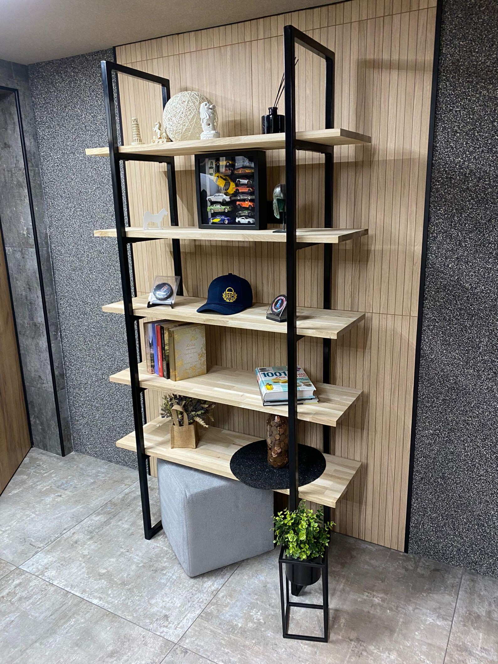 Dauda Steel Furniture , Powder Coated Frame With Glued Oak & Spruce ...