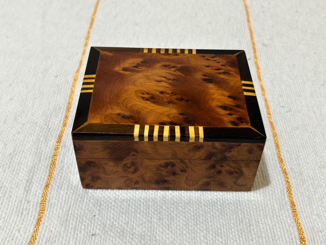 Small Thuya Wood Box. Unique Handmade Craft. Decorative Box. Keepsafe ...