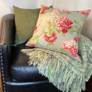 WAVERLY ROLLING Meadow-hydrangea Floral Print- Indoor /outdoor-sun N ...