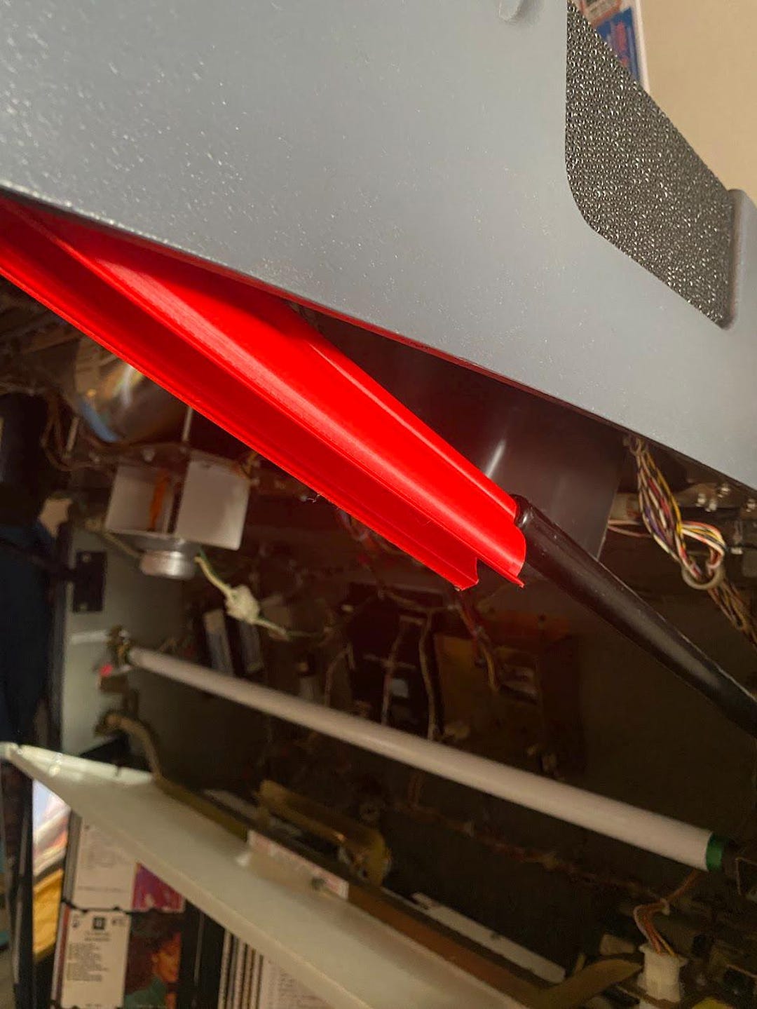 Hydraulic Piston Support for Rowe Ami Jukeboxes Set of 2, Jukebox ...