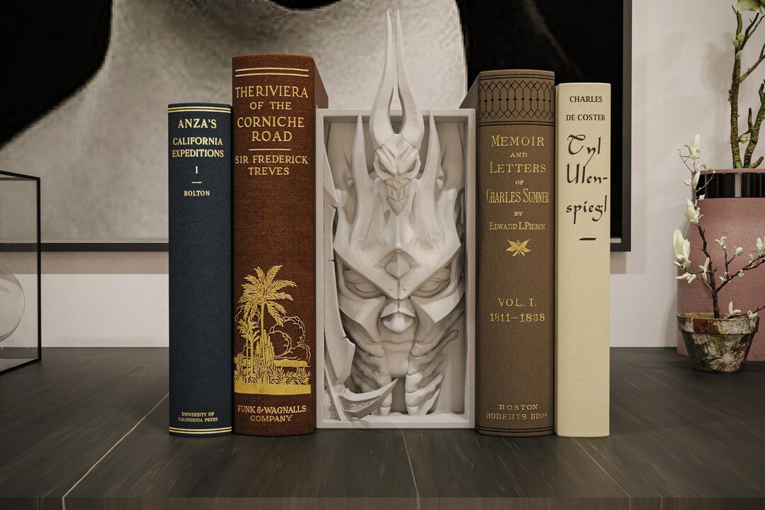 Arthas the Lich King Book Nook - Etsy