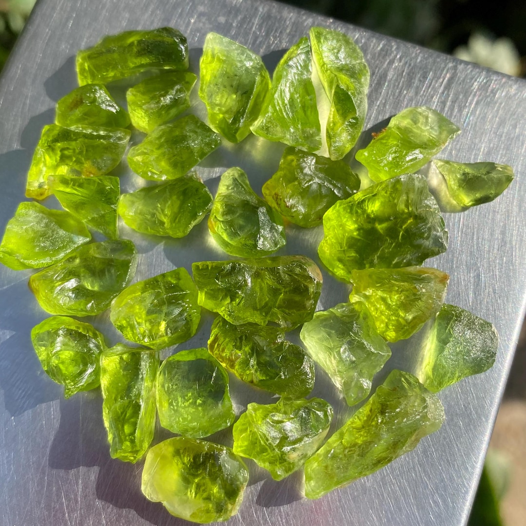 Facet Rough Natural Peridots 1 Gram Pieces Parcel - Etsy