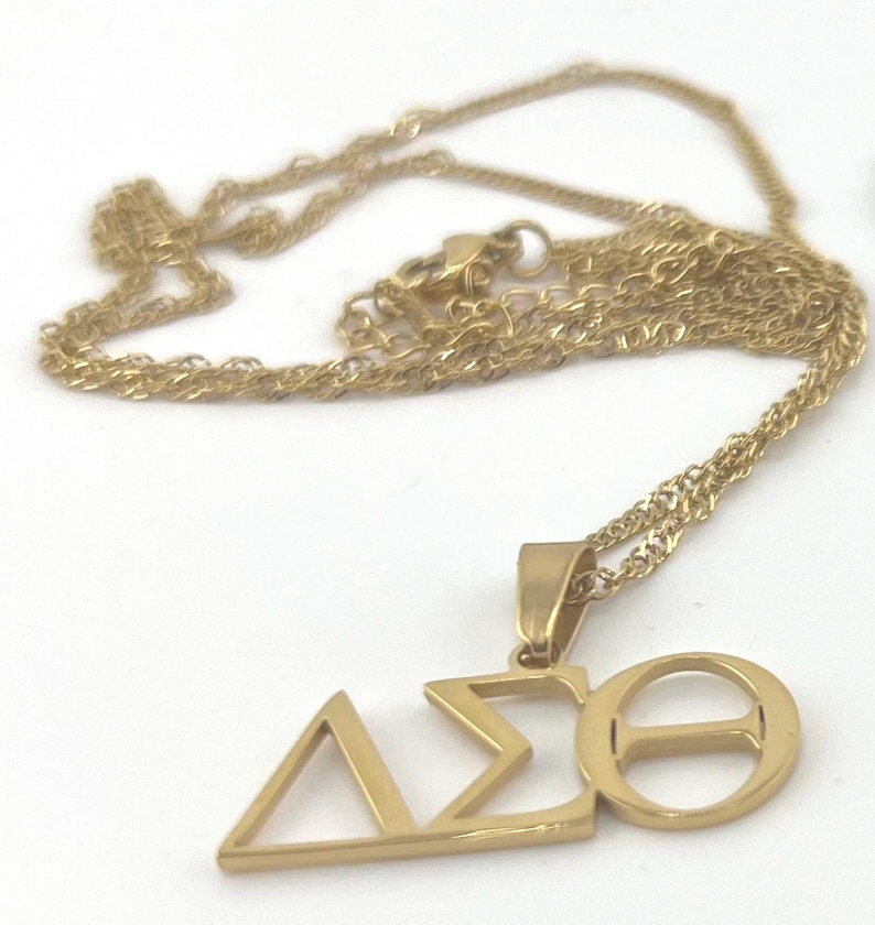 Delta Sigma Theta Necklace - Etsy