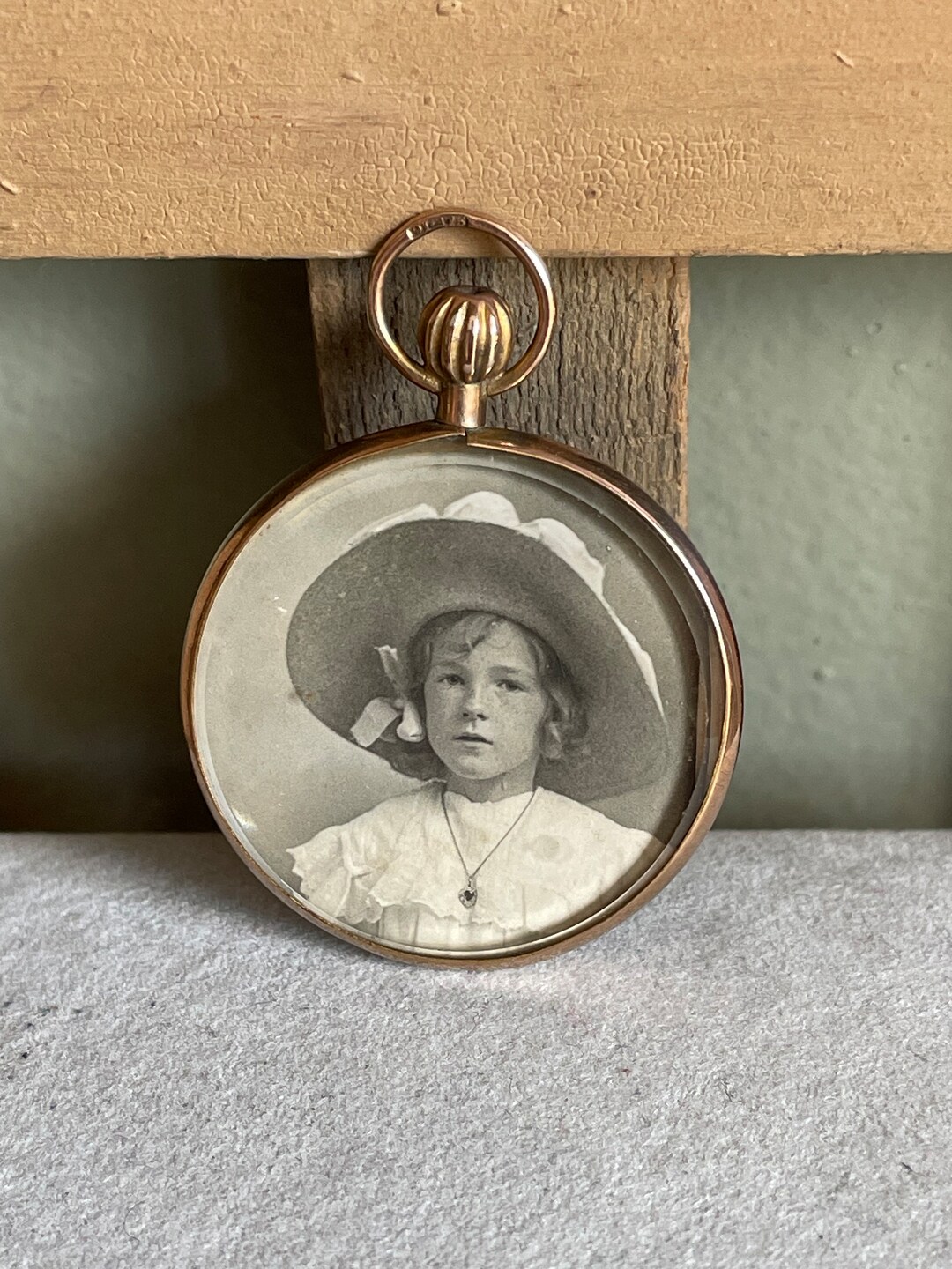 SALE 9K 9CT Gold Antique Double Sided Glass Front Locket Excellent ...