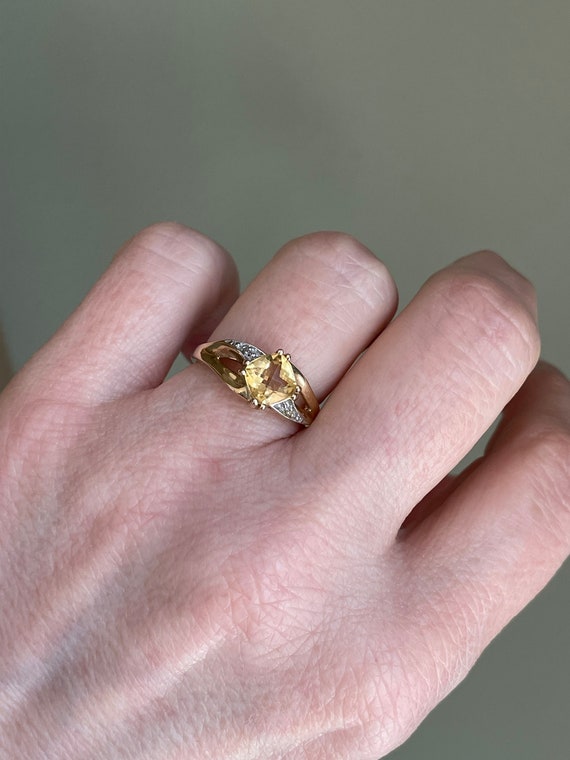 10K Yellow Gold Checkerboard Cut Yellow Quartz and Di… - Gem