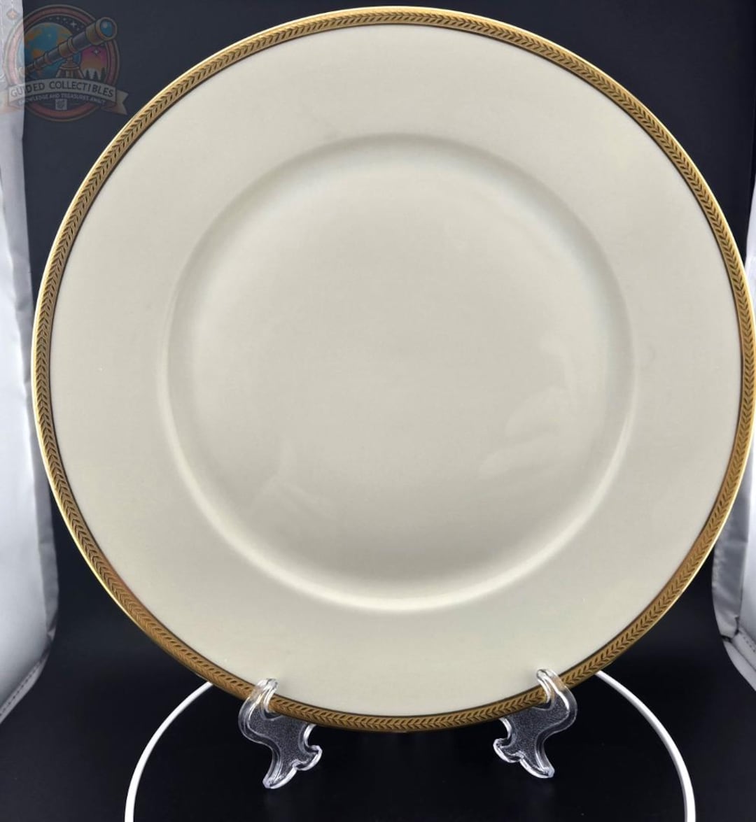 Bohemia Royal Ivory 10-inch Dinner Plate With 24K Gold Trim - Etsy