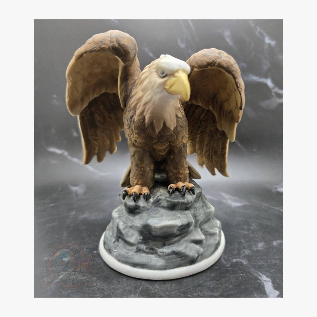 Angaline Original Hand-painted Porcelain Eagle Statue | Majestic ...