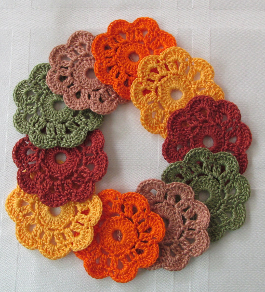 10 Autumn Colors Mini Doily Flowers, Spool Pin Doilies, Fall Decor - Etsy