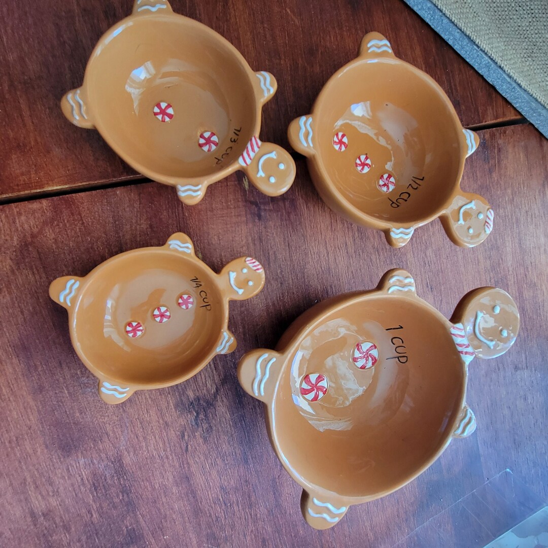 Stoneware Nesting Measuring Cups Set of 4 Gingerbread Men Cups Baking ...