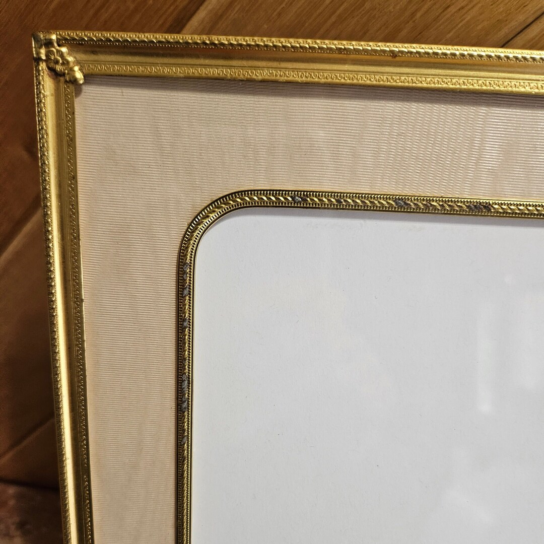 Metal Frame Large 10x12 Inch Free Standing Metal Frame Holds - Etsy