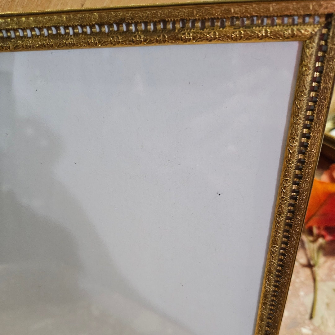 Beautiful 8x10 Frame Gold Color Metal Etched Work Vintage Frame Free ...