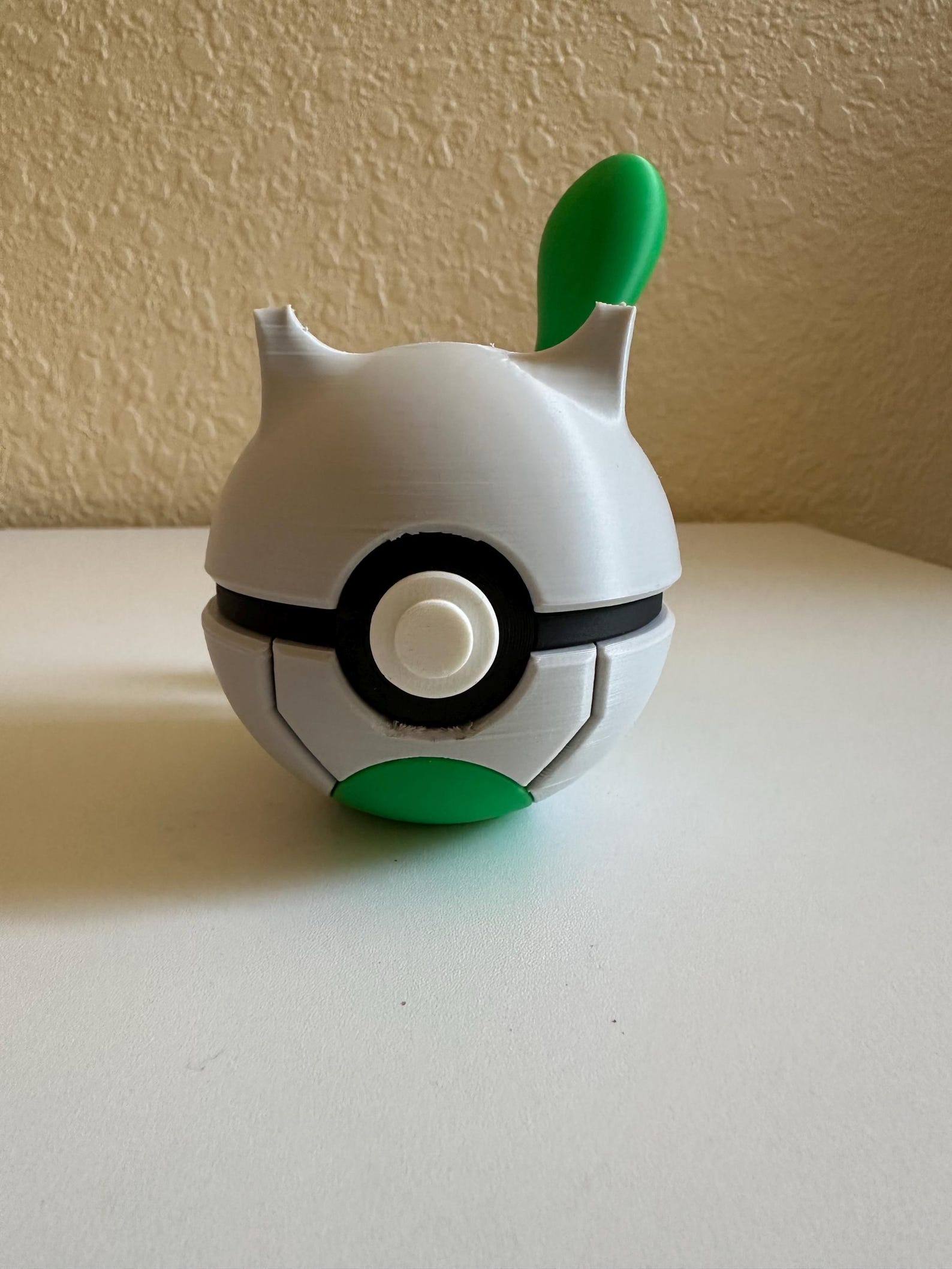 Pokebola de Mewtwo - Etsy México