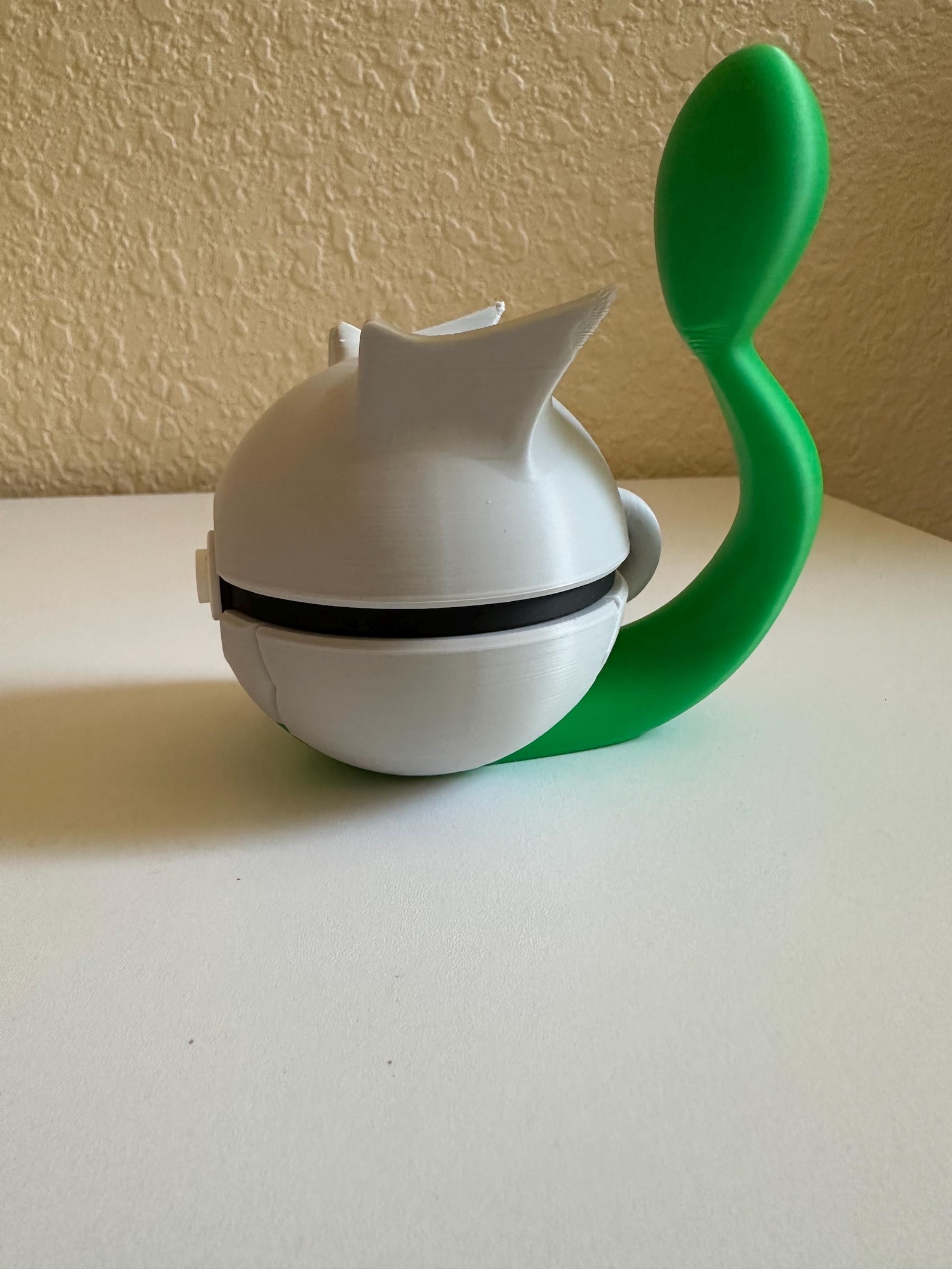 Pokebola de Mewtwo - Etsy México