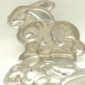Vintage Rabbit Mold, Rabbit Cake Mold, Chocolate Mold, Bunny Aluminum ...