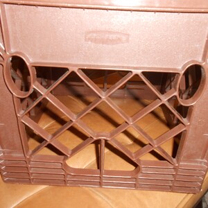 Vintage 80s Plastic Storage Milk Crate by Rubbermaid, Dorm Room 80s ...