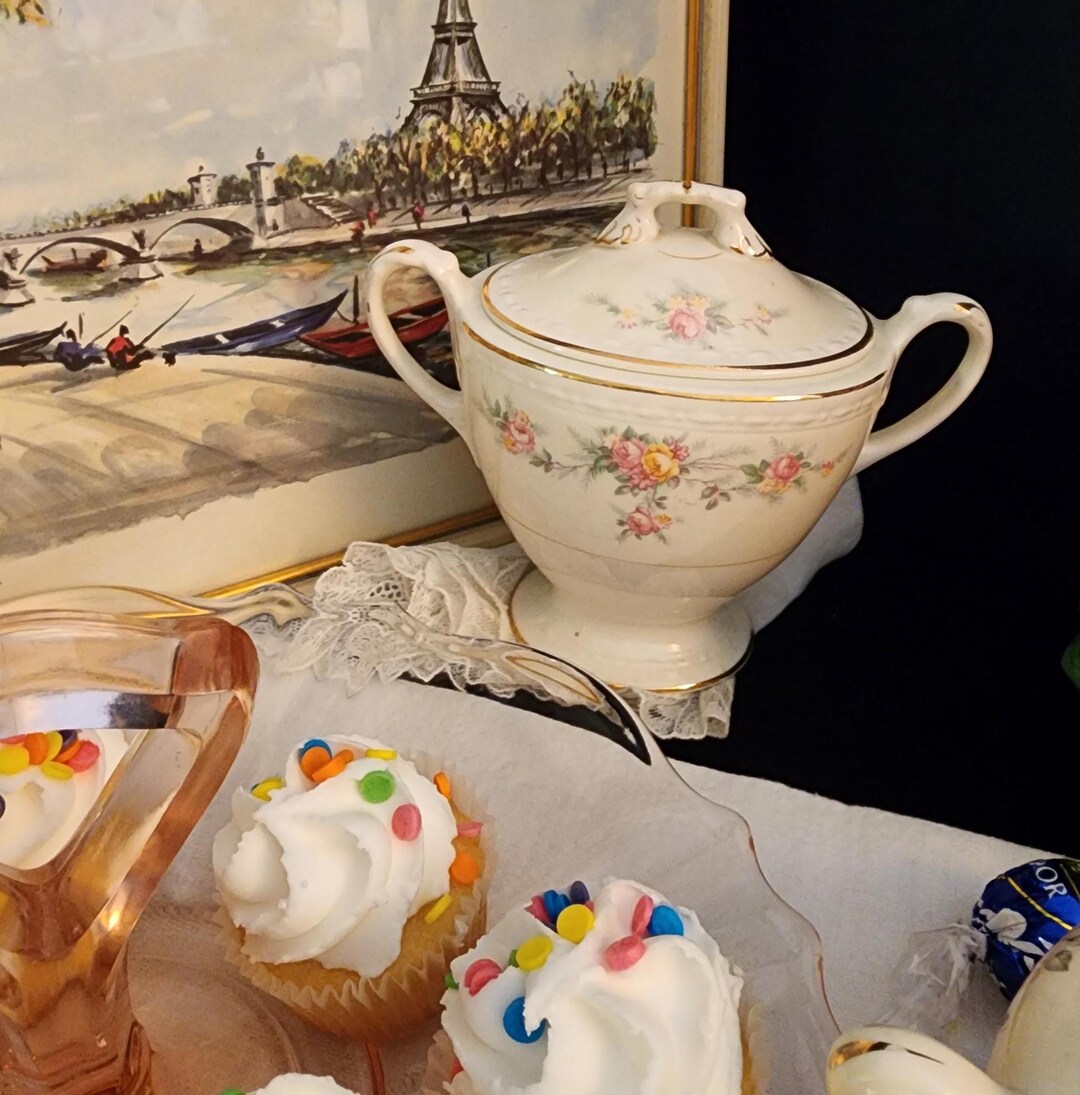 Vintage 1940's Eggshell Georgian: Homer Laughlin China Suger Bowl/candy ...