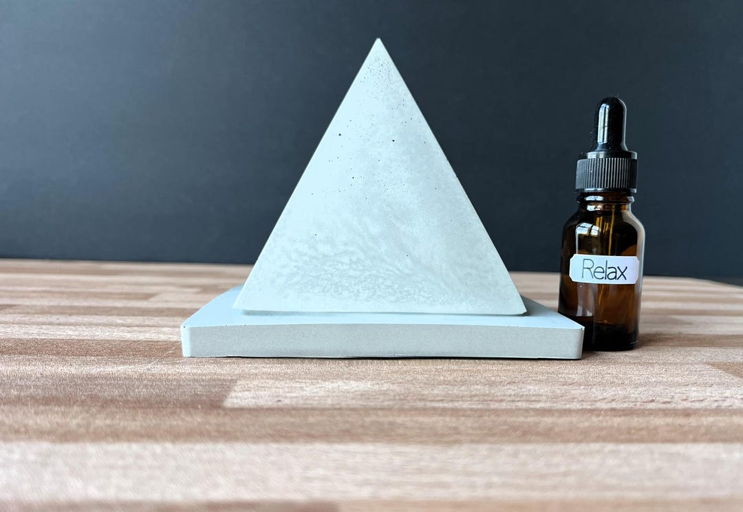 Pyramid Shaped Lava Rock Essential Oil Diffuser, Stone Aromatherapy ...