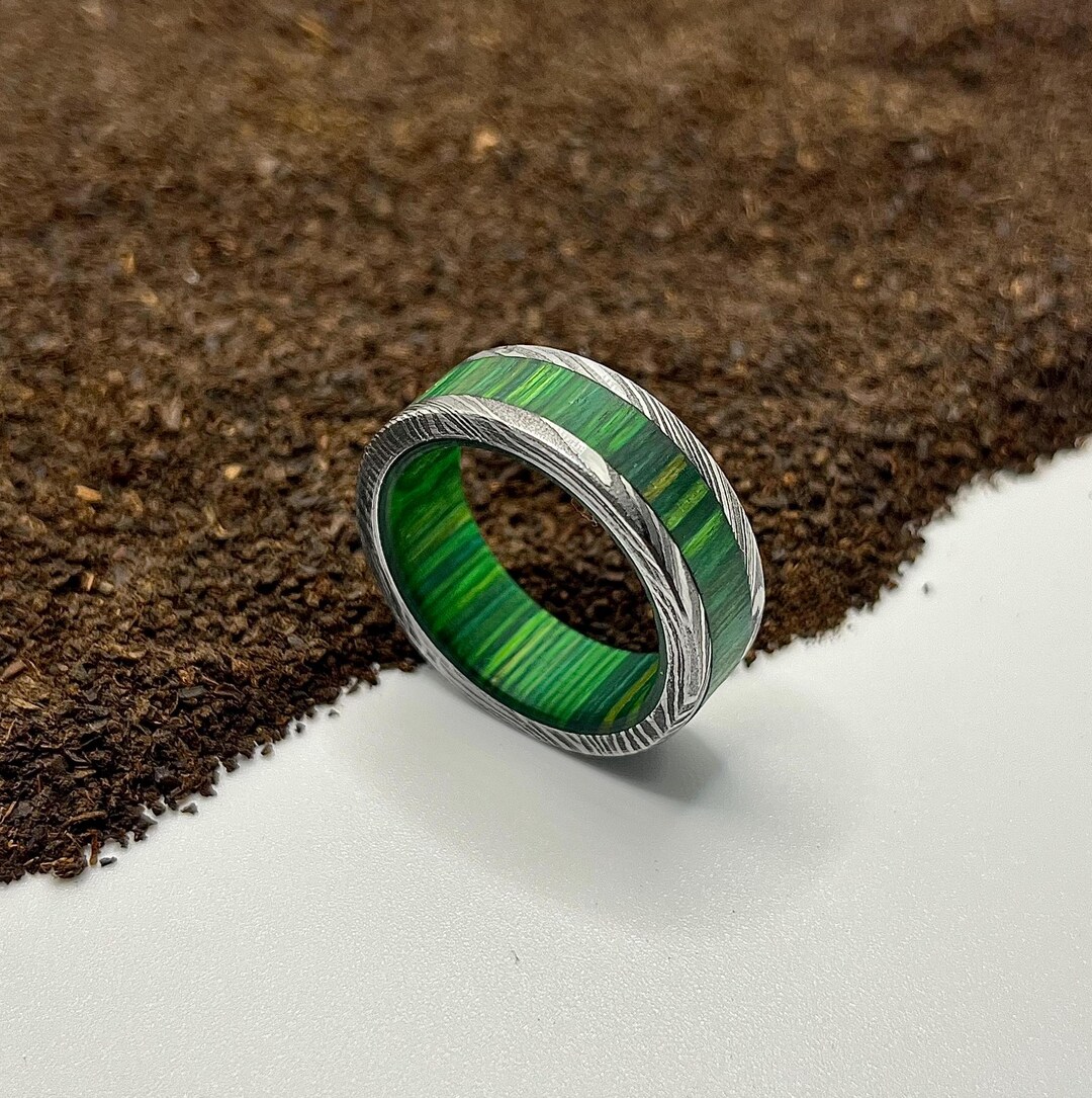 Damascus Wood Wedding Band, Men Damascus Steel Whiskey Barrel Ring ...