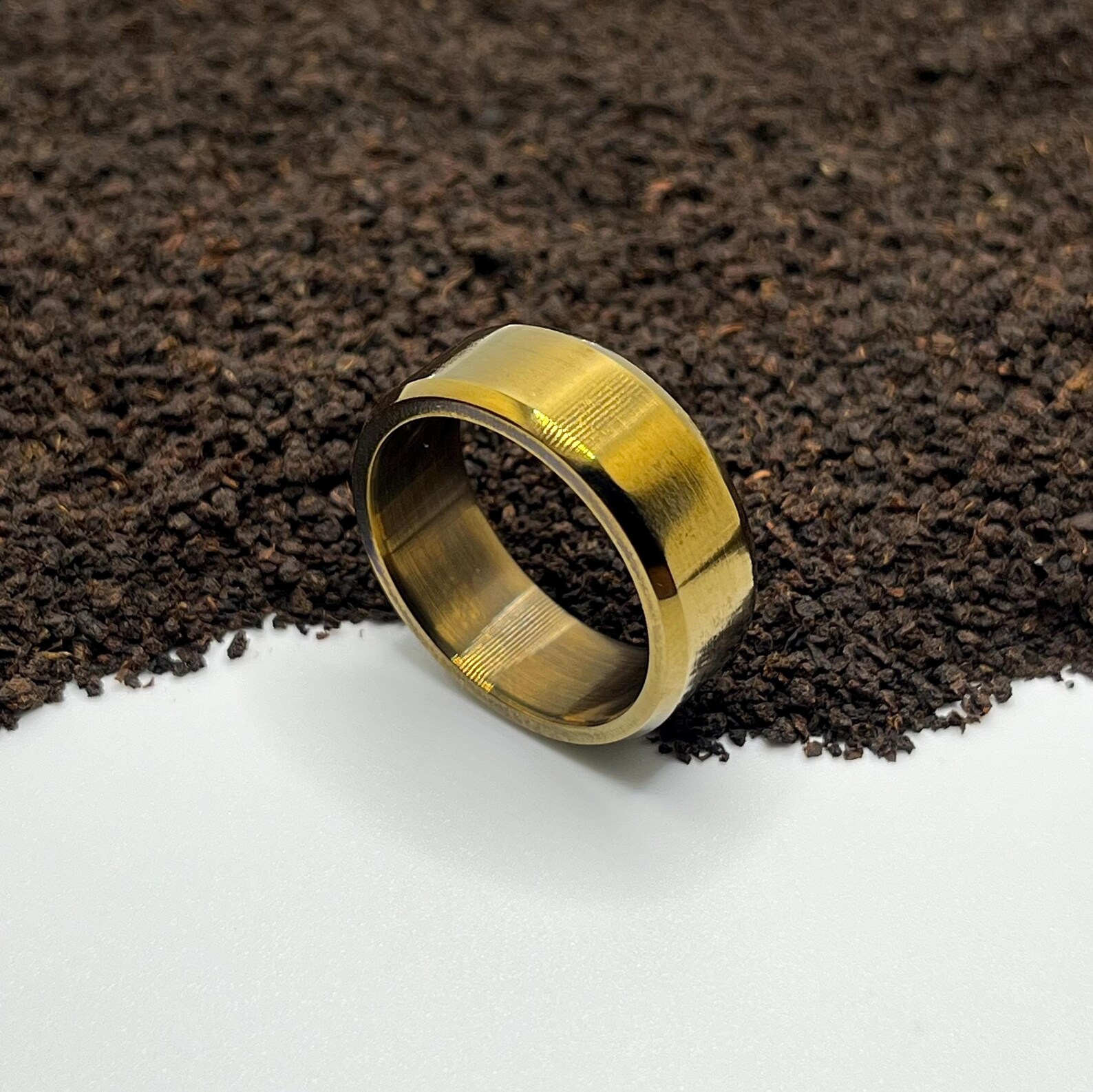 Sparkling Titanium Heat-anodized Customized Wedding Band 5mm ...