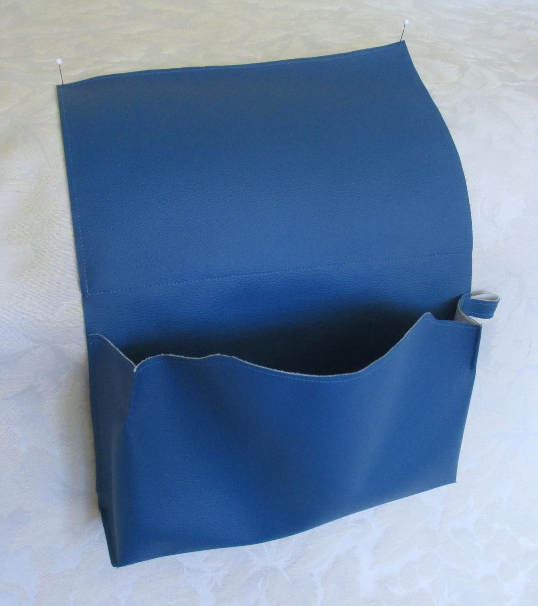 Serger Thread Catcher -- Vinyl (naugahyde) Sits Under Your Serger - Etsy