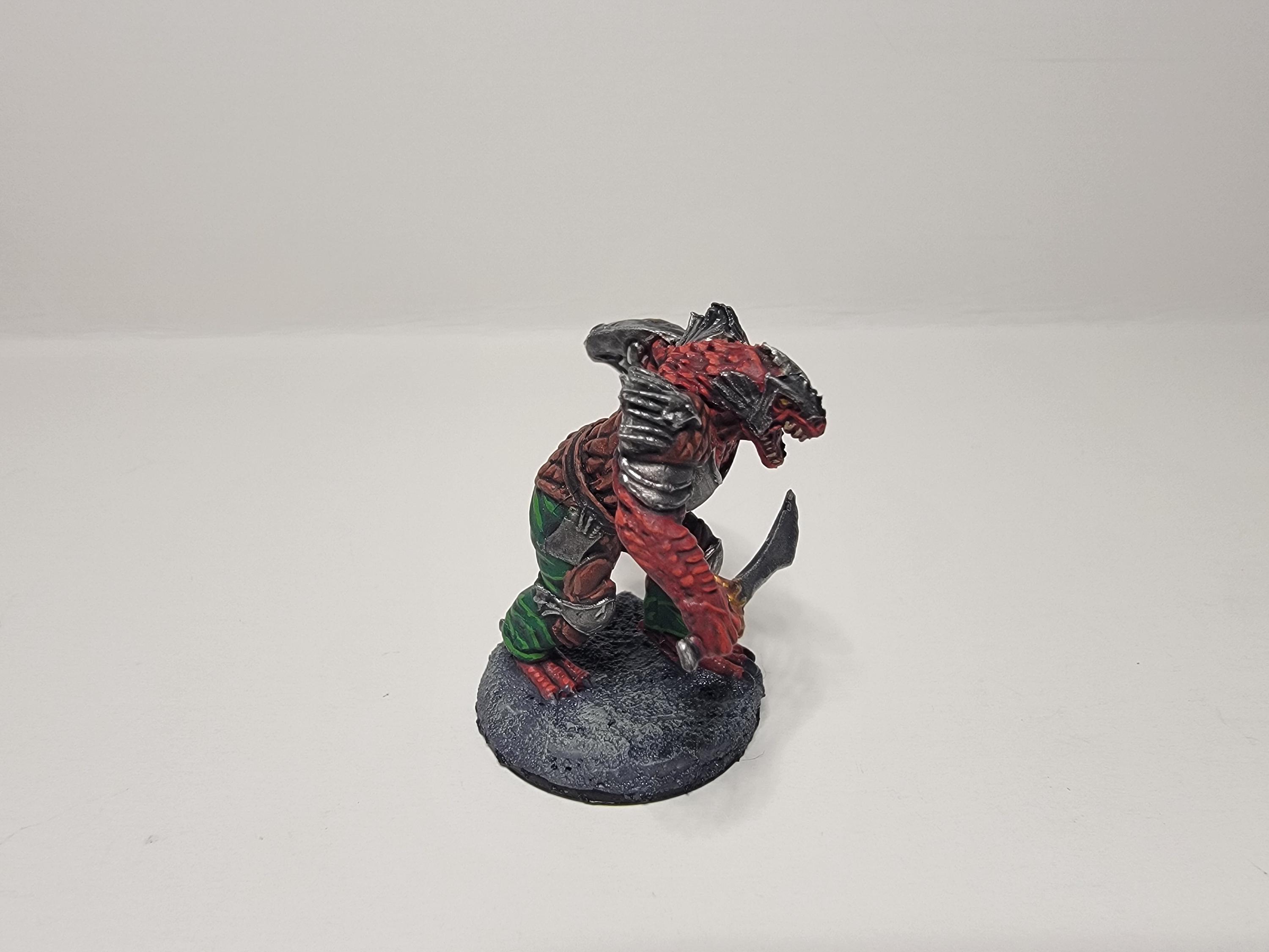 Hand-painted Red Dragonborn Fighter Miniature - D&D Nolzur's Marvelous ...
