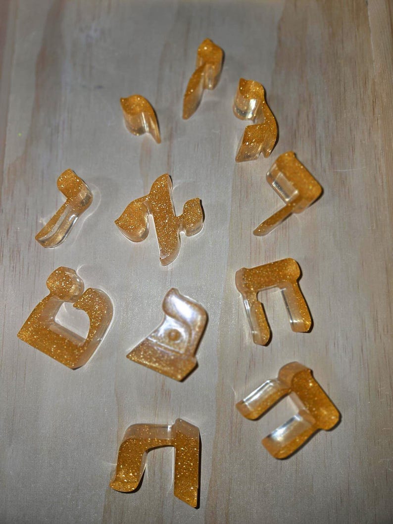 Aleph to Yud Resin Hebrew Letters – Custom Colors - Etsy
