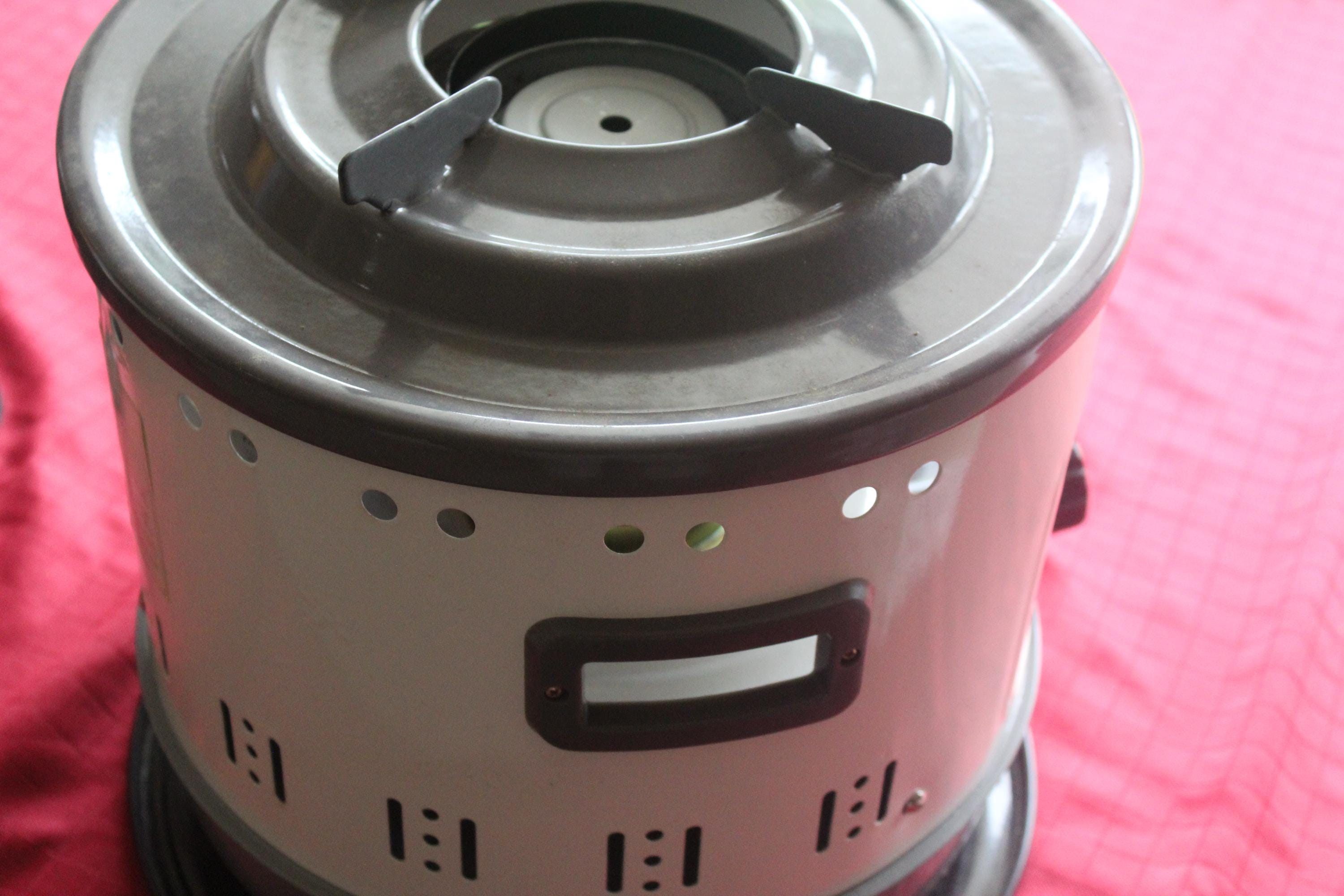 New Old Stock Rare ALPACA Kerosene Fired Cooker / Heater, Model AWCS-85 ...