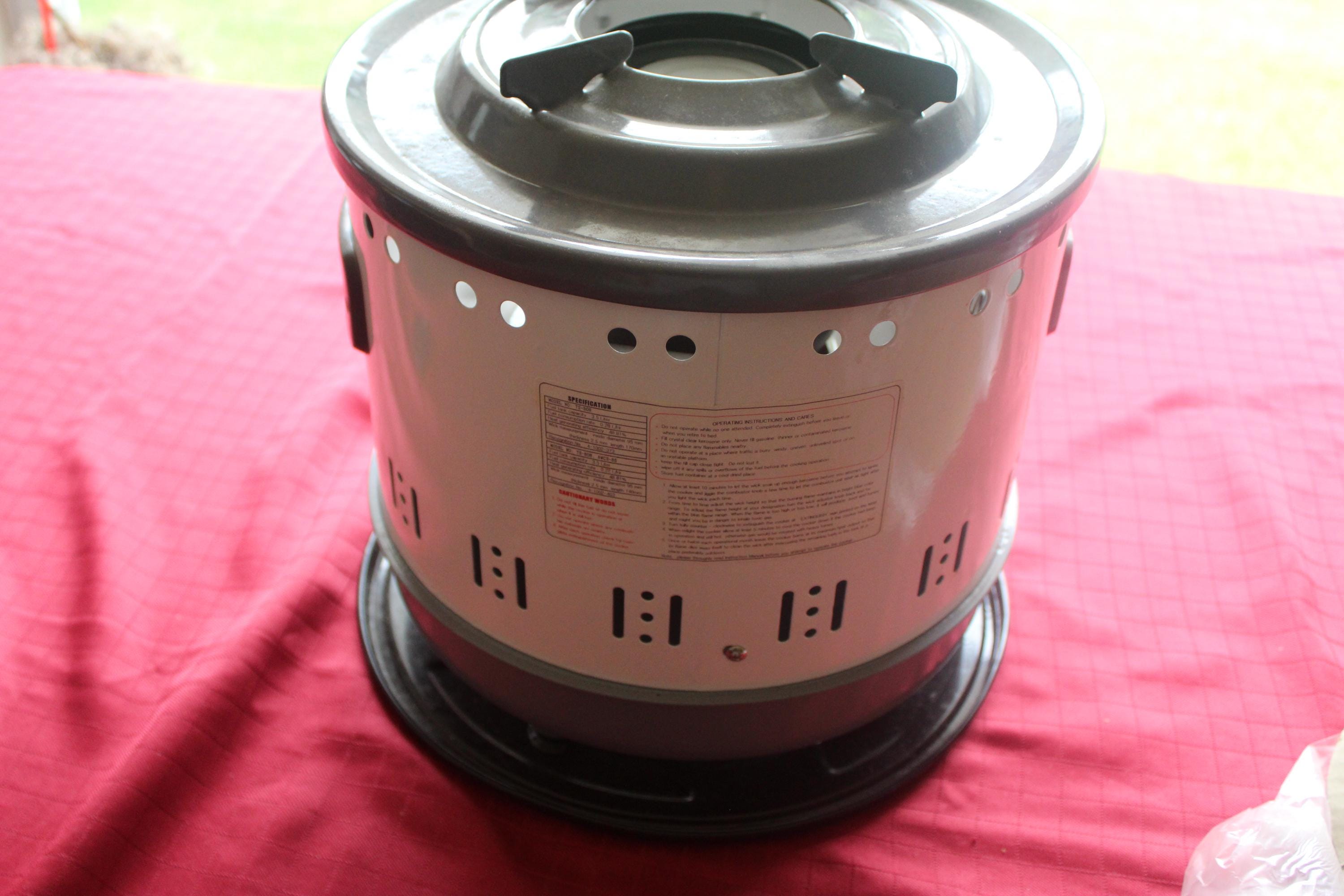 New Old Stock Rare ALPACA Kerosene Fired Cooker / Heater, Model AWCS-85 ...