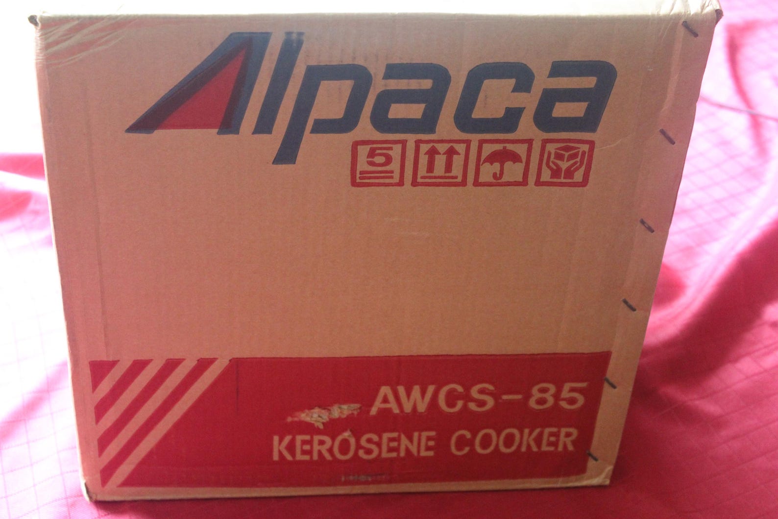 New Old Stock Rare ALPACA Kerosene Fired Cooker / Heater, Model AWCS-85 ...