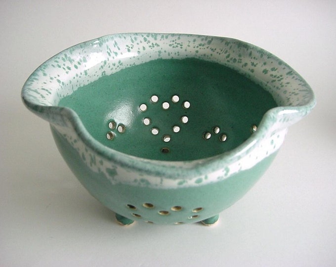 Berry Colander Berry Bowl, Handmade Stoneware Pottery - Etsy