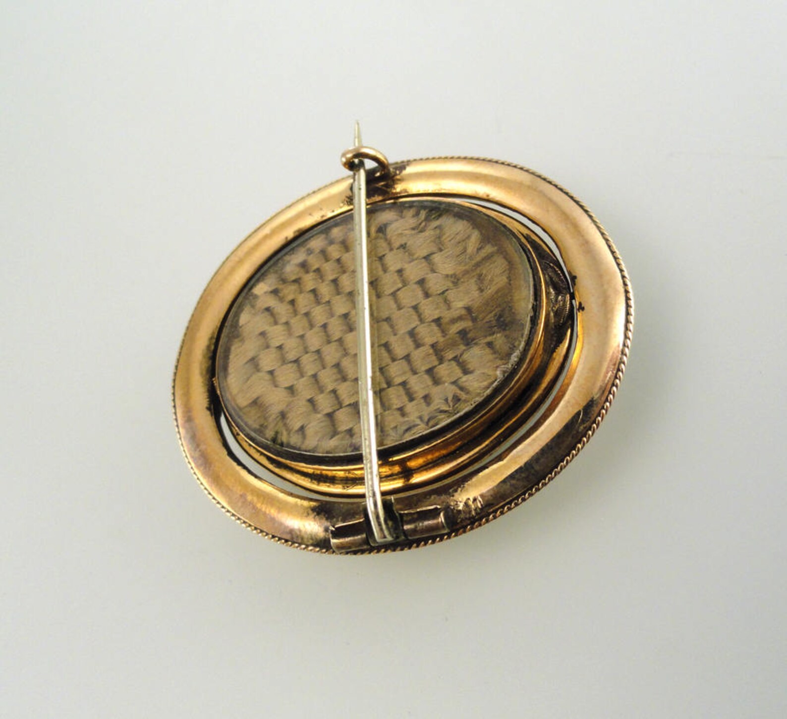 A Double Sided Victorian Hair Locket Brooch With Delicate - Etsy