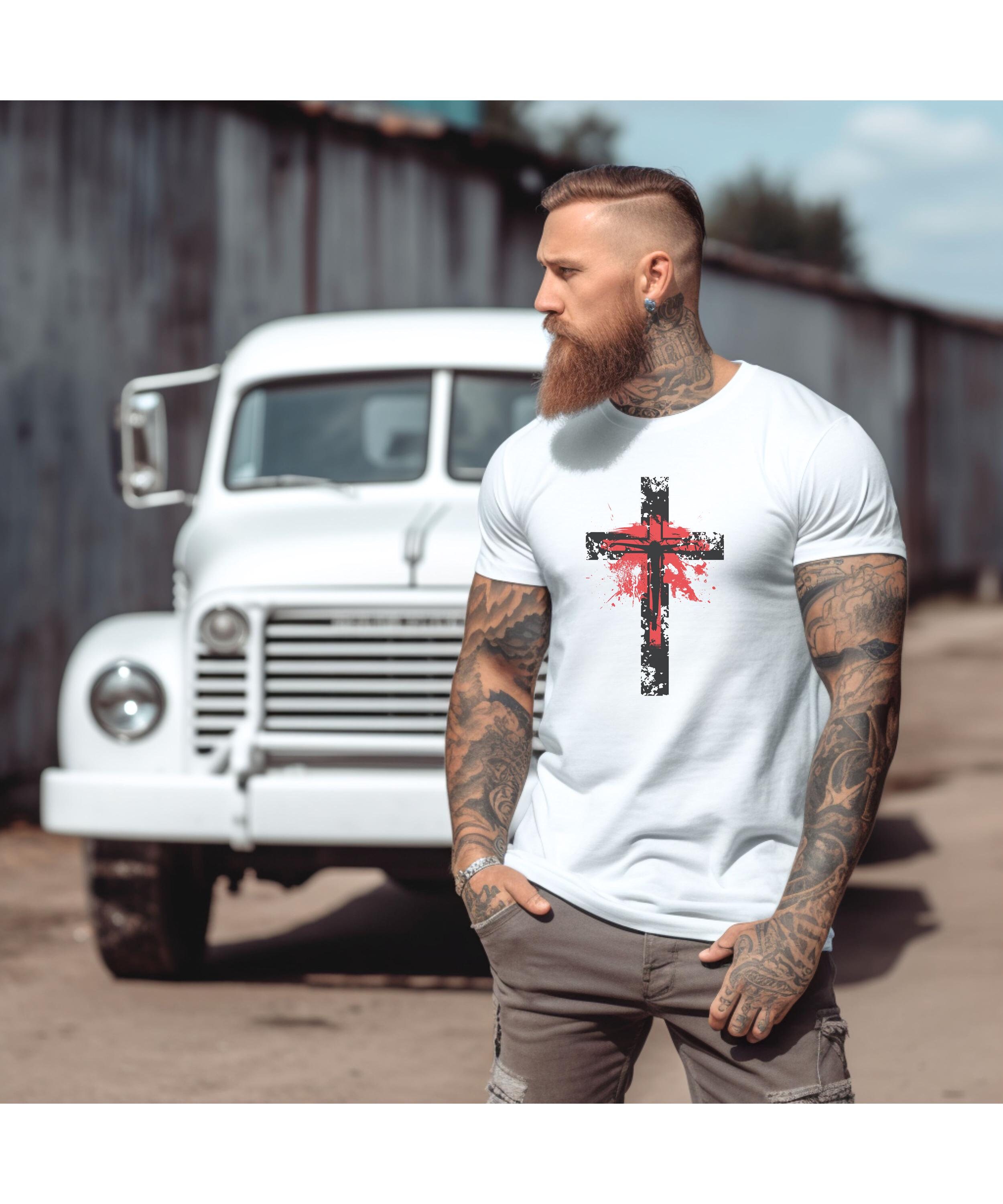 Men's Christian Cross T-shirt, Jesus on the Cross Graphic Tee ...