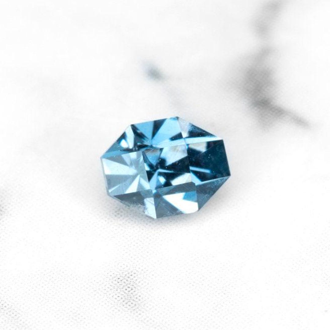 Alexandrite Effect Color Change Garnet, Africa 0.21 Ct Top Rarity ...