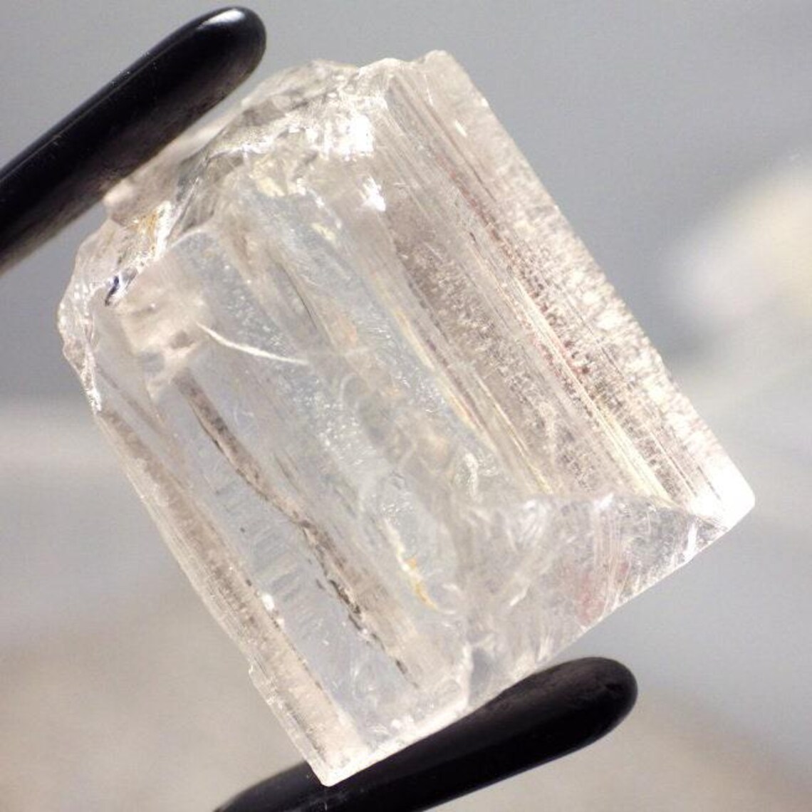 Danburite, Mexico 28.08 Ct Transparent, Facet Grade Rough, See Video ...