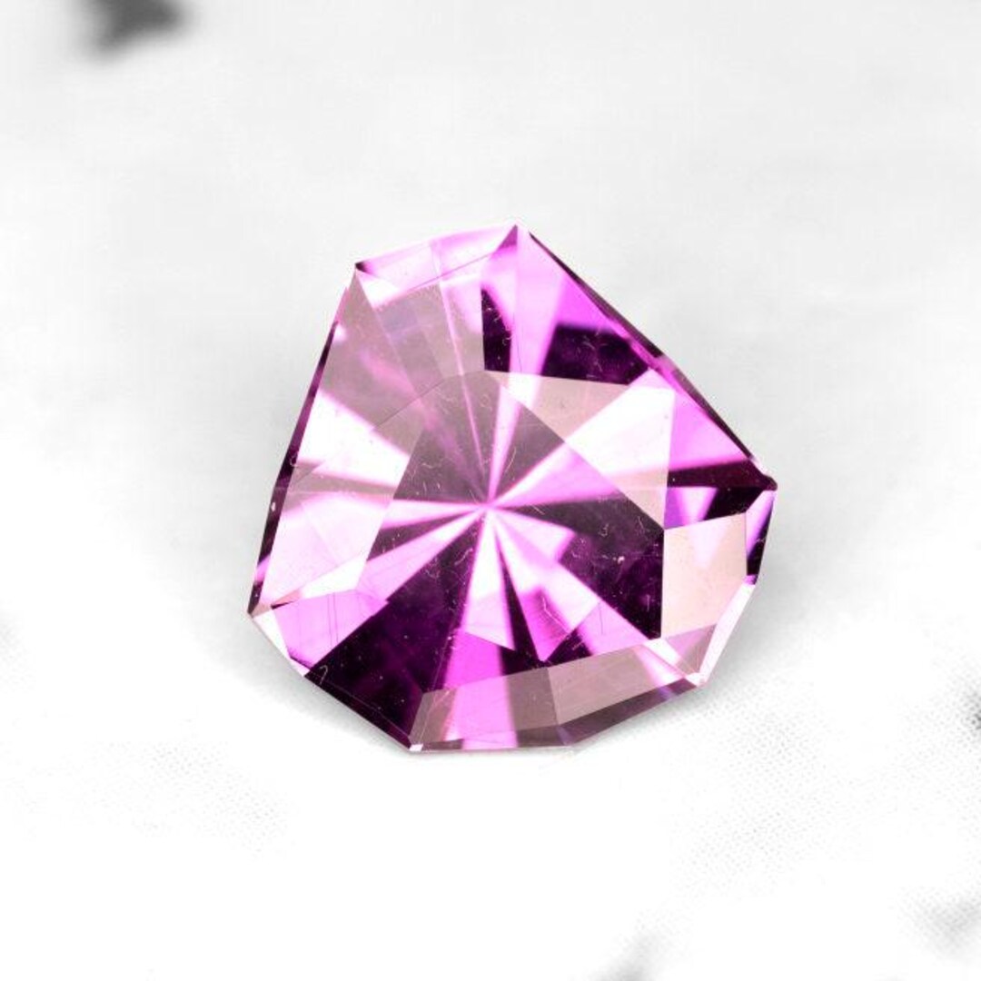 Color Change Pastel Pyrope Garnet, Tanzania 1.42 Ct Flawless, Very Rare ...